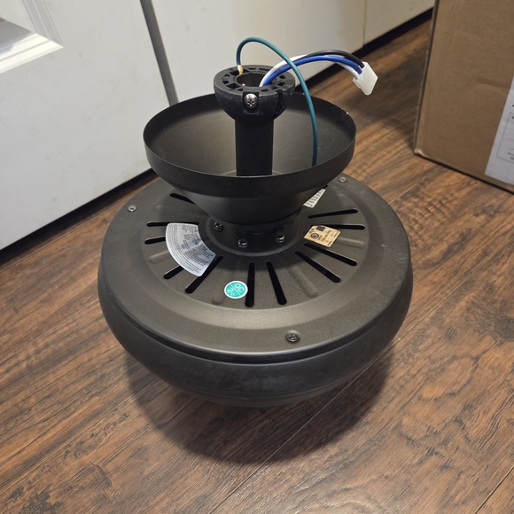 Hampton Bay | Other | Hampton Bay Riley 44 In Bronze Ceiling Fan ...